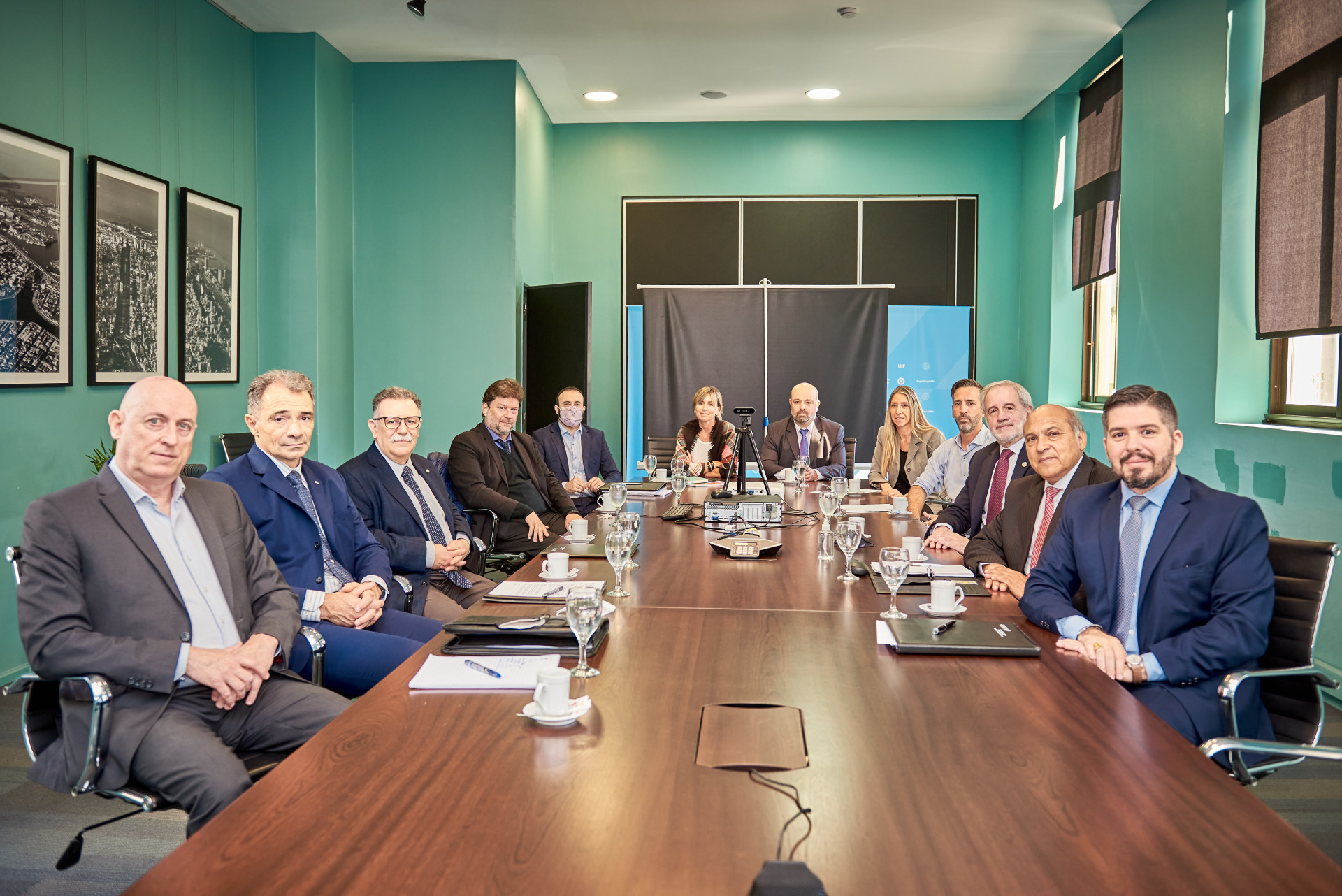 Reunión con la Unidad de Información Financiera | Consejo